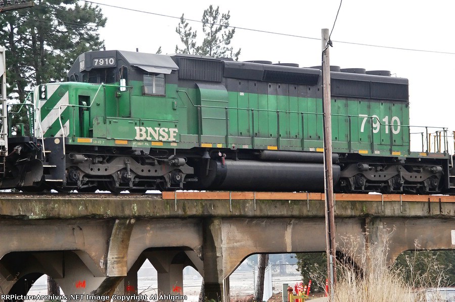 BNSF 7910